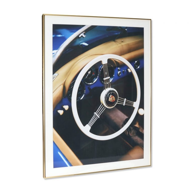 Floating Frames: Modern Alternative to Traditional Picture Framing
